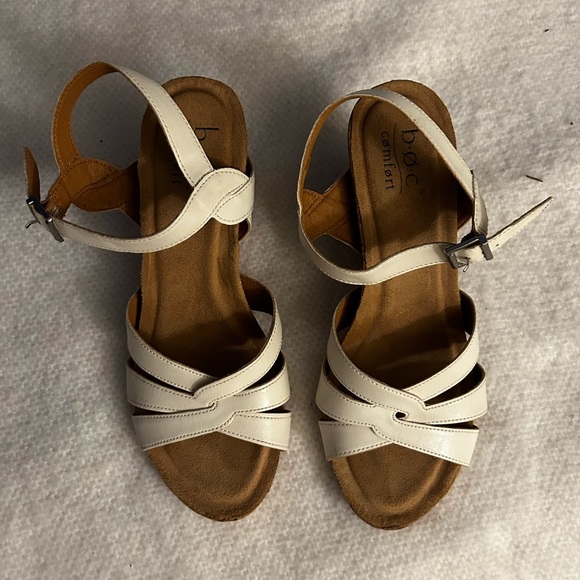 boc comfort | Shoes | Boc Comfort White Mini Wedge Heels | Poshmark